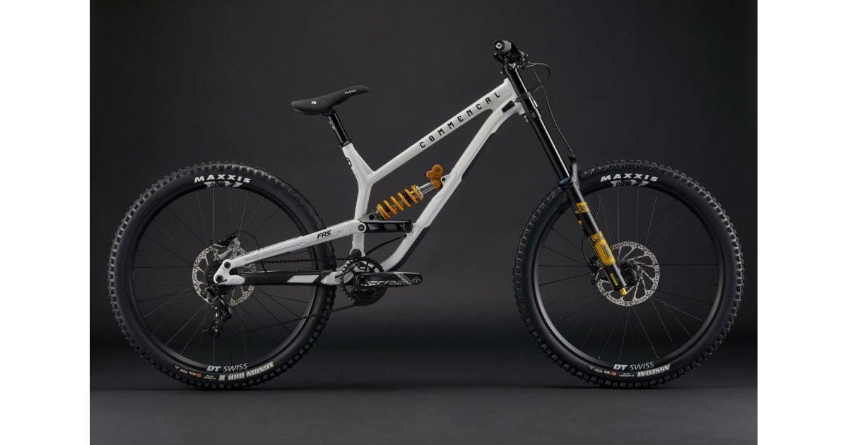 2025 COMMENCAL FRS OHLINS EDITION PURE WHITE Freeride Kerékpár ...